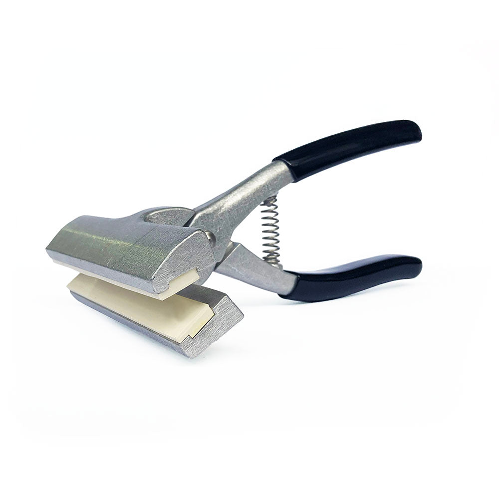 Holbein Professional Canvas Pliers 1053-5 – Melbourne Artists' Supplies